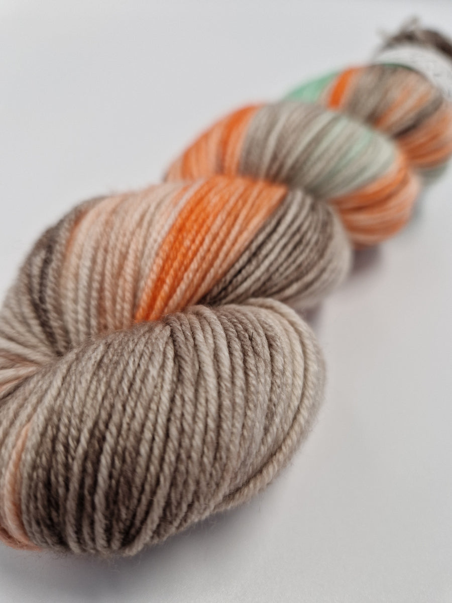 Cruel summer - DK Deluxe 100g – Dottir Dyeworks